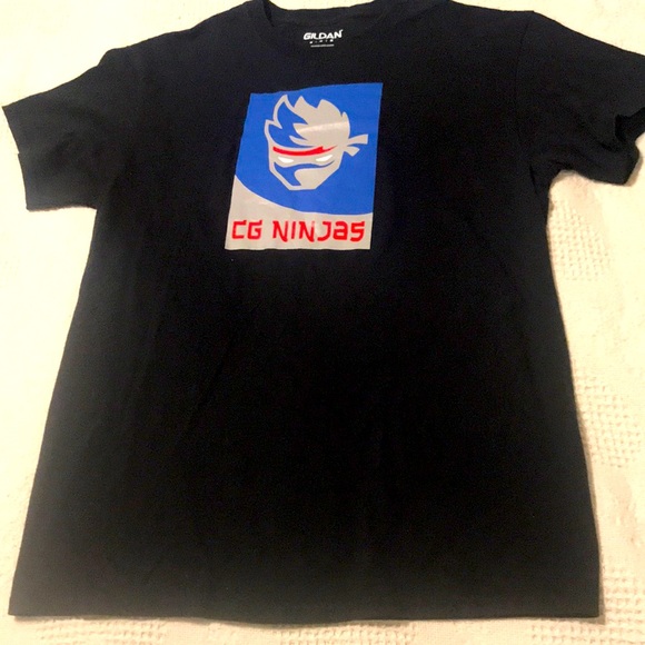 Gildan | Shirts | Gilman Brand Black Tshirt | Poshmark